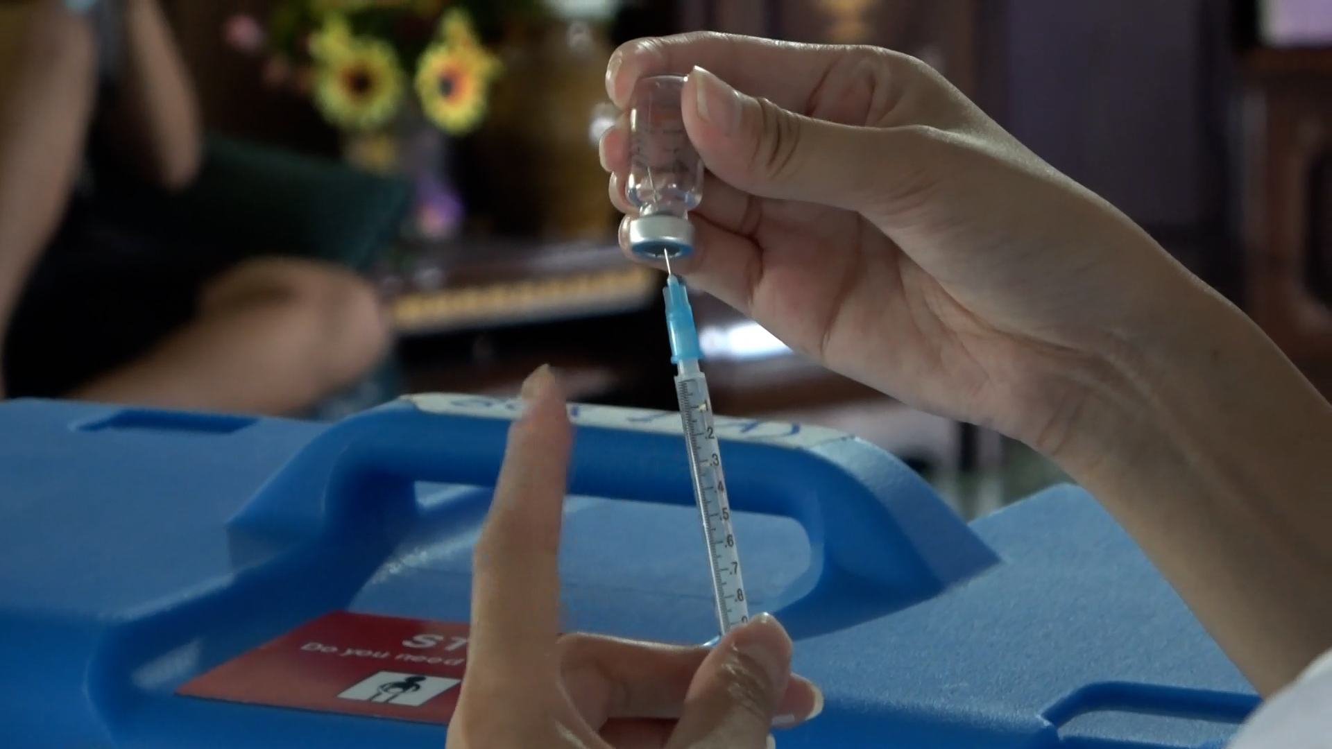 Vaksin Sinovac dan AstraZeneca Kini Sesuai Untuk Ibu Mengandung - TVS